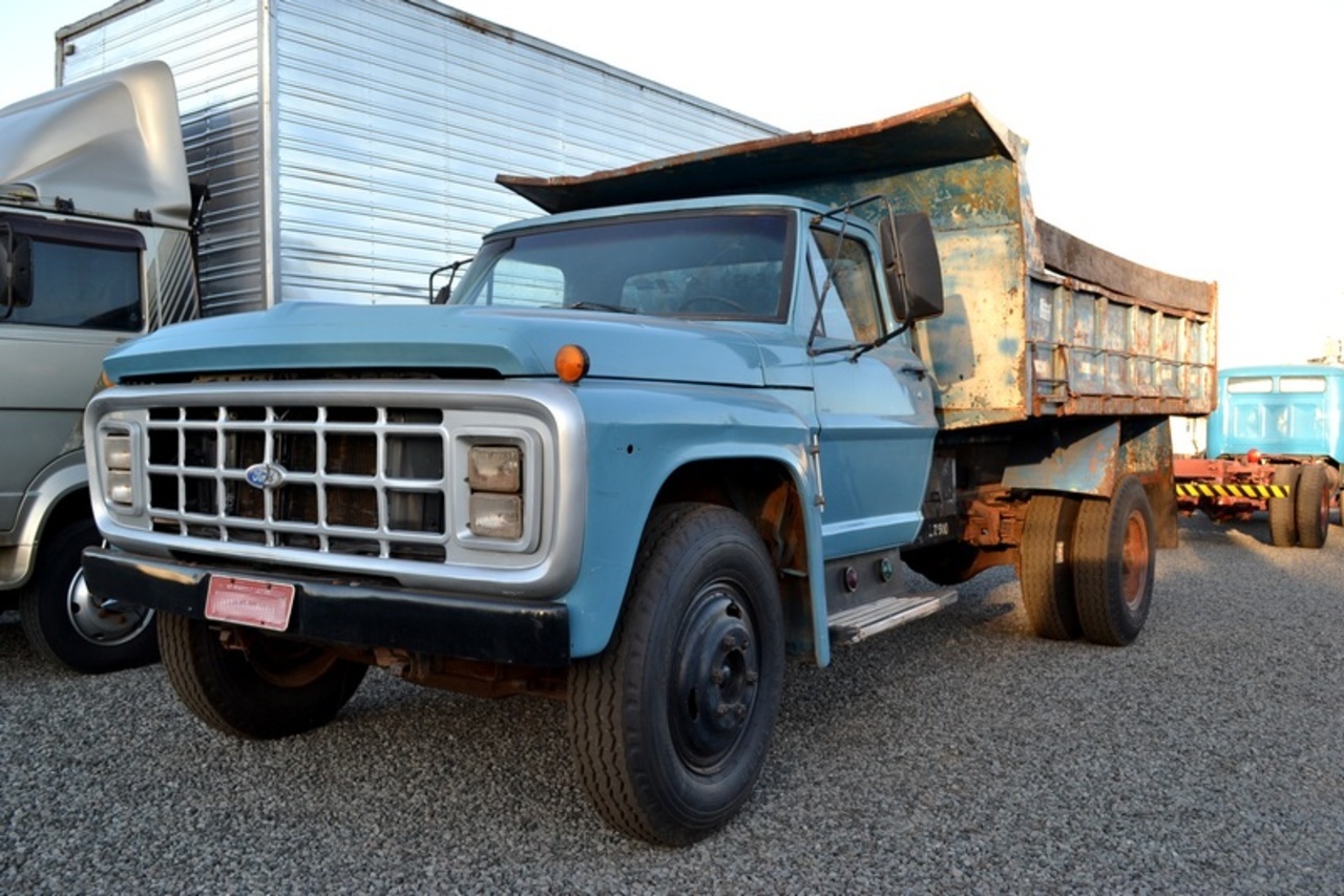 Caminhão Ford F11000 86/86 - Bortoloto Implementos Rodoviários ...