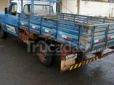 Caminhão Ford F2000 79/79 - Domus Caminhões | Trucadao.com.br