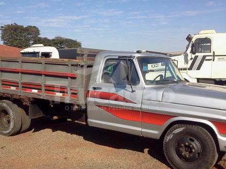 Caminhão Ford F4000 90/90 - Airton Caminhões | Trucadao.com.br