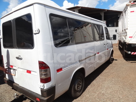 Vans Mercedes Benz 3100 97/97 - Miro Caminhões | Trucadao.com.br