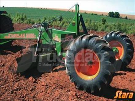 Niveladora Stara Starplan 5000 15/15 - Noroeste Máquinas Agrícolas ...