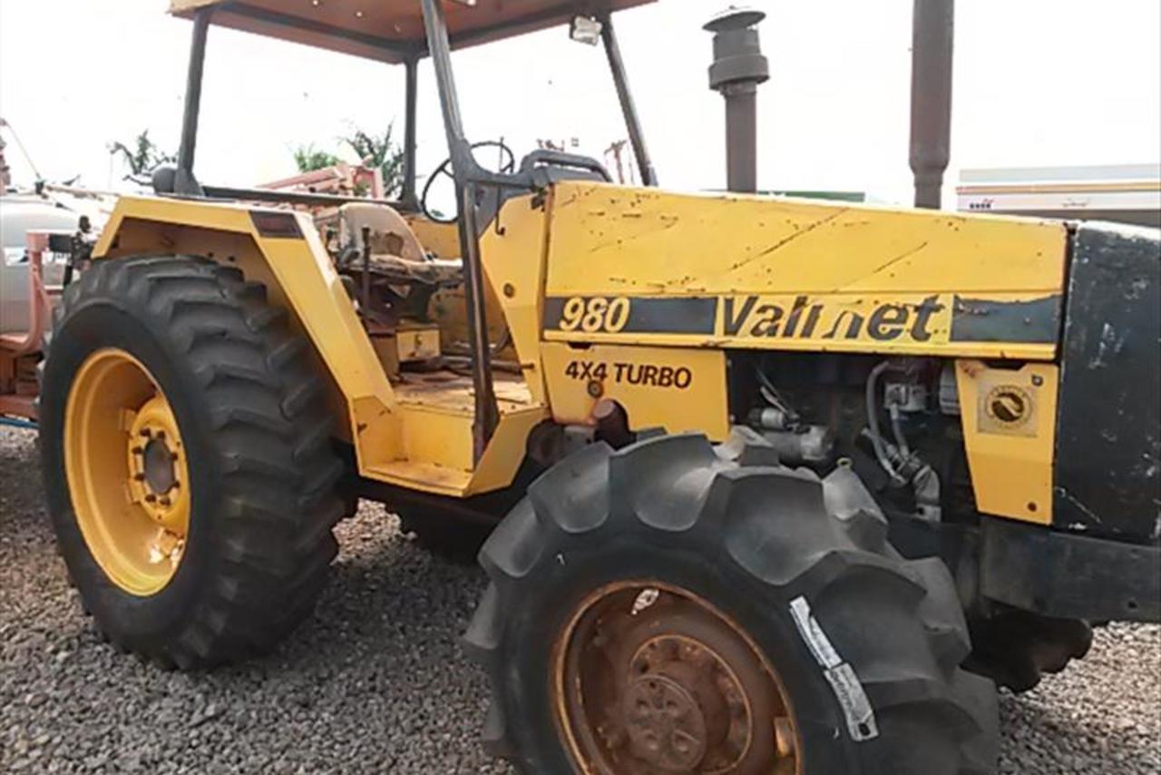 Trator Valmet 980 91/91 - Mezenga Máquinas | Trucadao.com.br