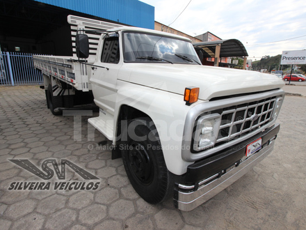 Caminhão Ford F11000 83/83 - Silveira Caminhões | Trucadao.com.br