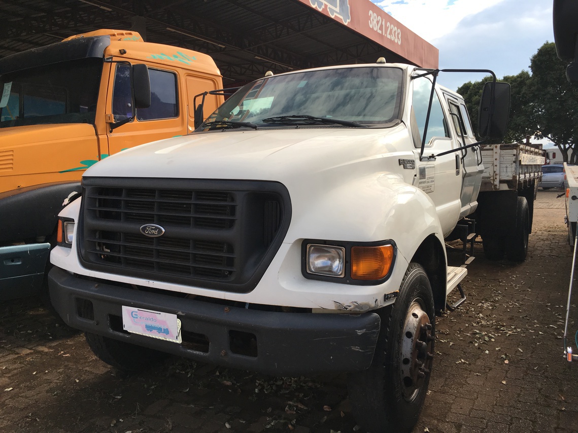 Caminhão Ford F12000 99/00 - Geraldo Caminhões Ltda | Trucadao.com.br