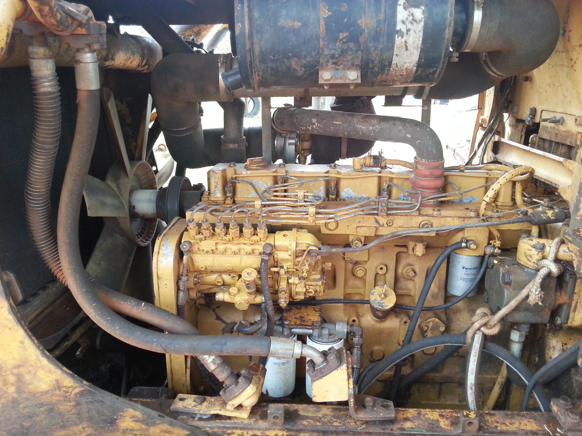 Trator de Esteiras Komatsu D60 92/92 - Paulo Maykel Rodrigues ...