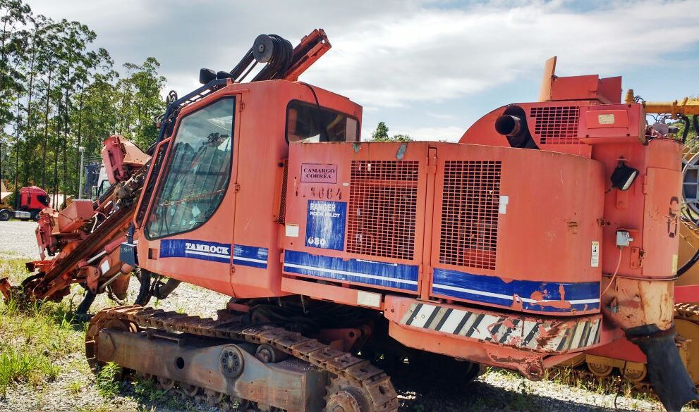 Perfuratriz Sandvik DX 680 09/09 - BHLOC | Trucadao.com.br