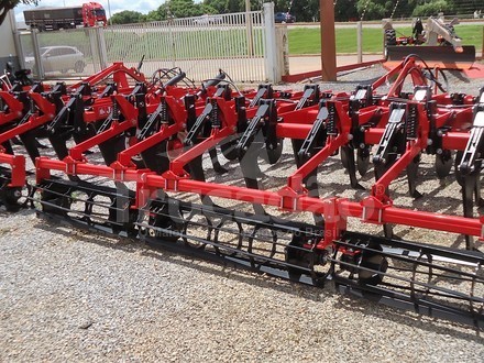 Escarificador Jan Arado Subsolador Jumbo Matic 16/16 - Brasil Central ...