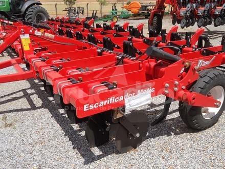 Escarificador Jan Arado Subsolador Jumbo Matic 16/16 - Brasil Central ...
