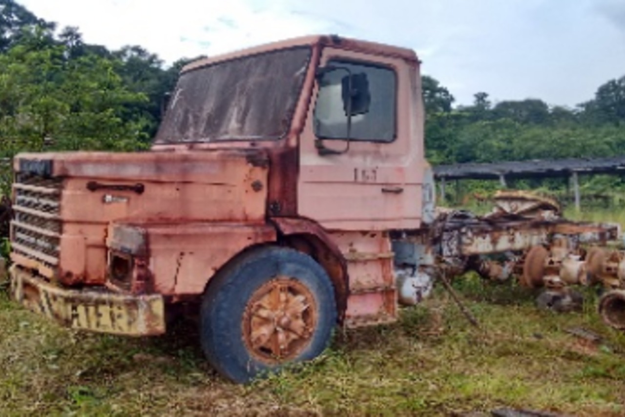 Caminhão Scania 142 84/85 - Companhia Siderúrgica Nacional ( CSN ...