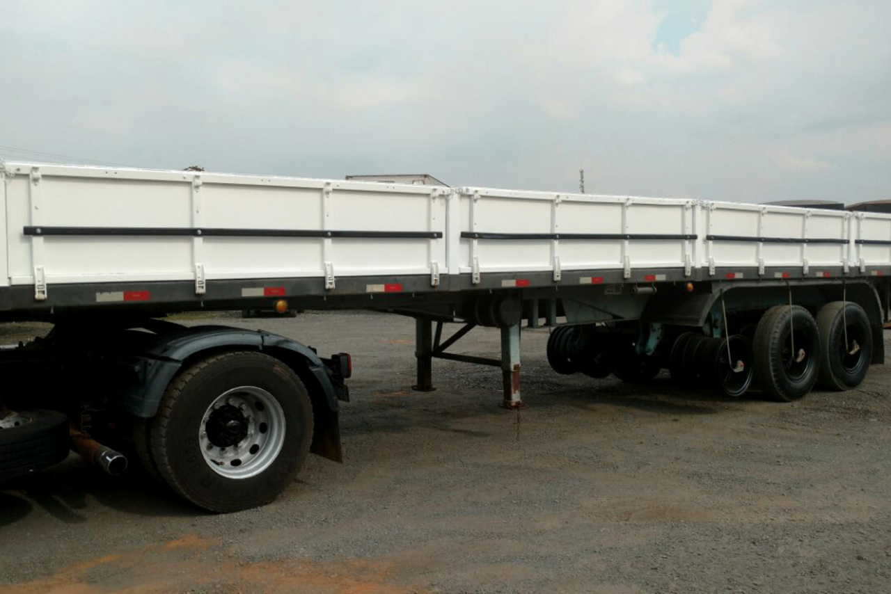 Semi Reboque Randon Carga seca 92/93 - Rebocks | Trucadao.com.br