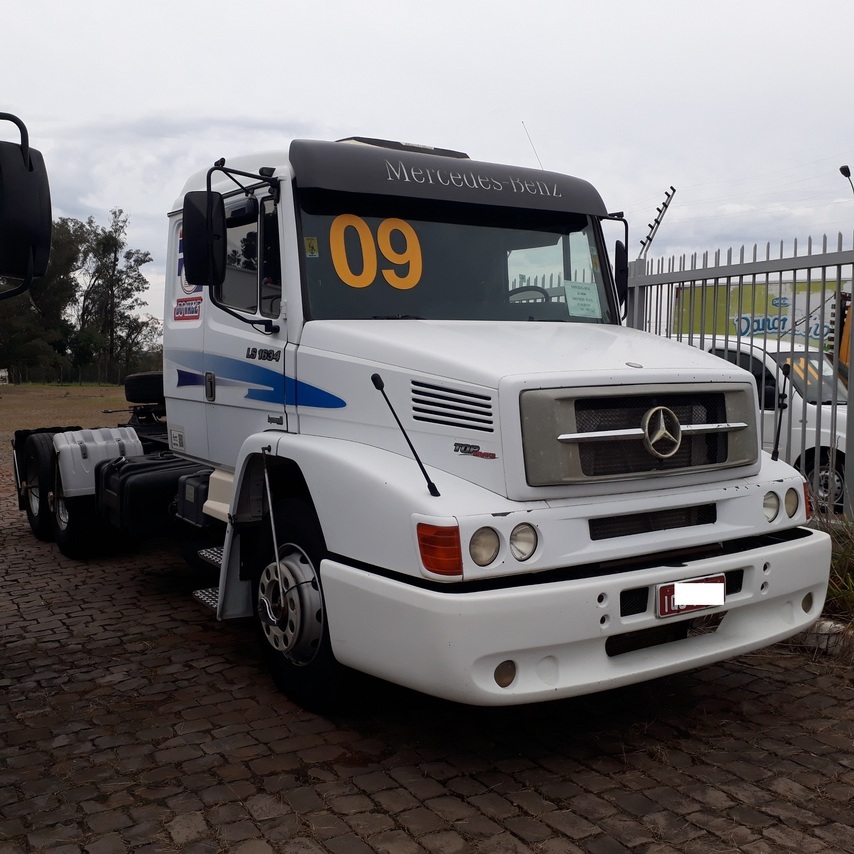 Cavalo Mecânico Mercedes Benz MB1634 09/09 - Santa Rita Caminhões e ...