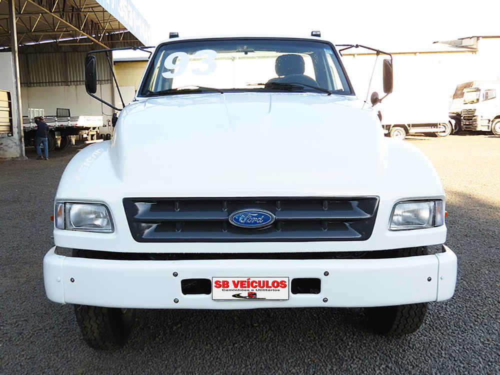 Caminhão Ford F14000 92/93 - SB Veículos | Trucadao.com.br
