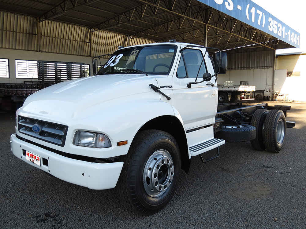 Caminhão Ford F14000 92/93 - SB Veículos | Trucadao.com.br