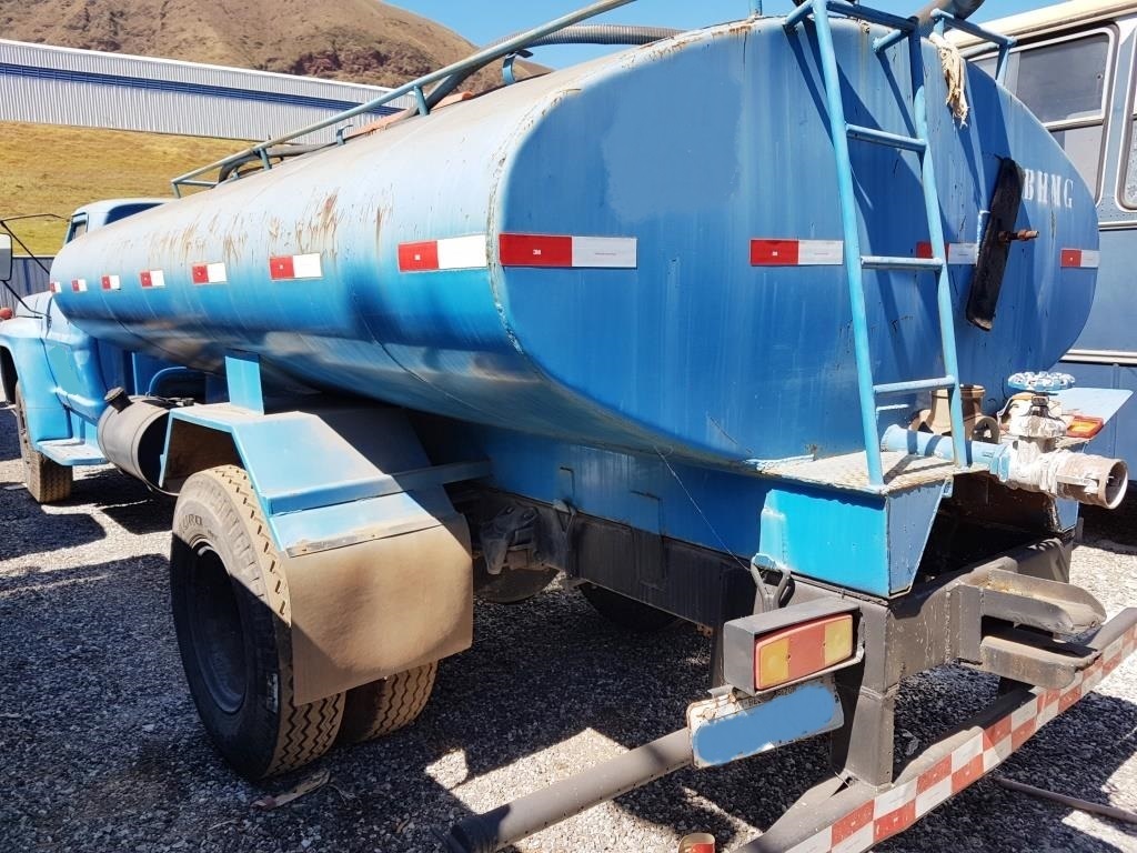 Caminhão Ford F13000 85/86 - BHLOC | Trucadao.com.br