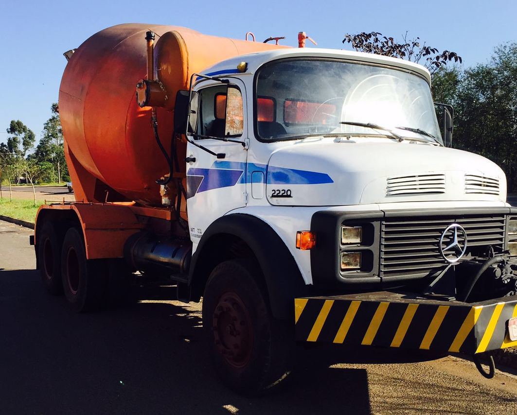 Caminhão Mercedes Benz MB2220 88/88 - Melo Leão Veículos Comerciais ...