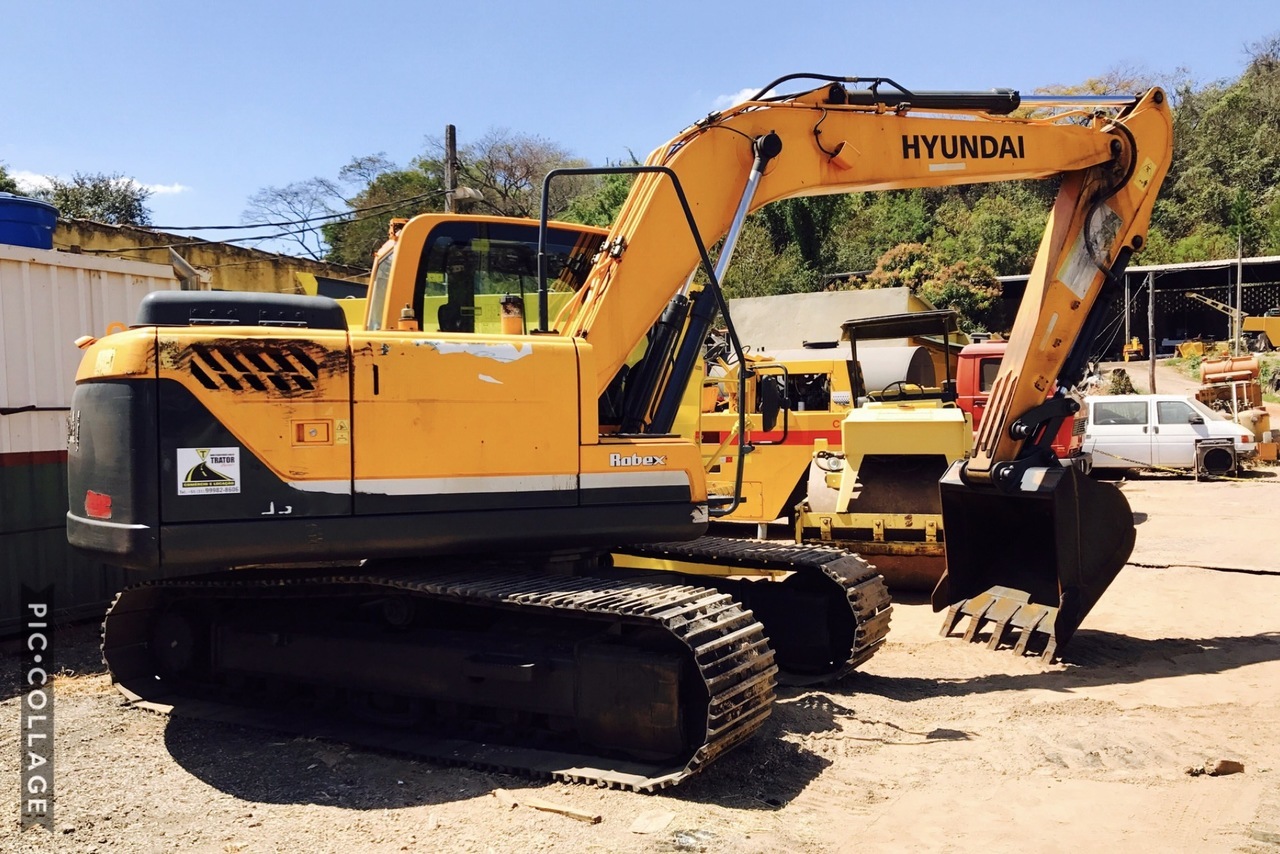 Escavadeira Hyundai R140 15/15 - Premium Tratores | Trucadao.com.br