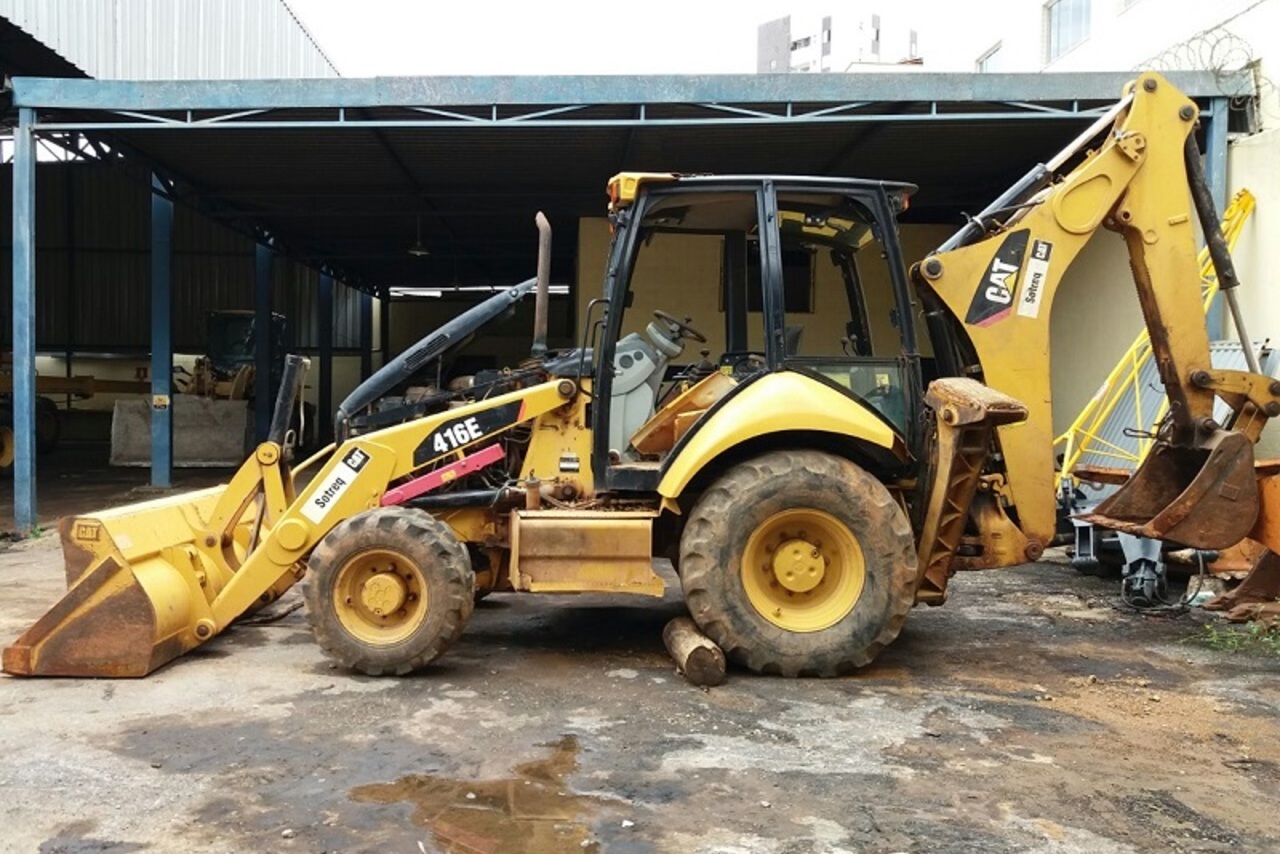 Retroescavadeira Caterpillar 416E 13/13 - Ldl - Gestao de Negocios e Consultoria LTDA ...