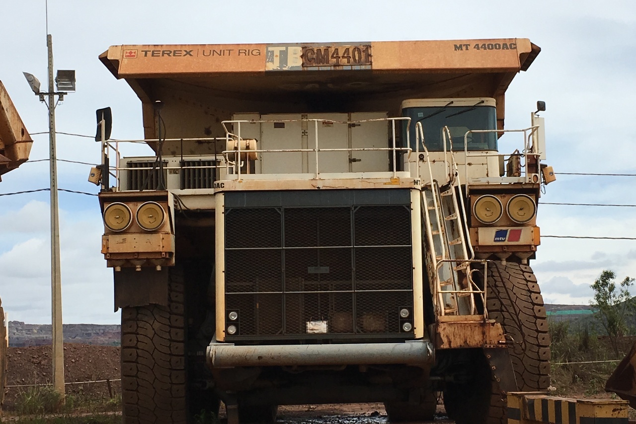 Caminhão Fora de Estrada Terex MT4400 08/08 - Companhia Siderúrgica ...