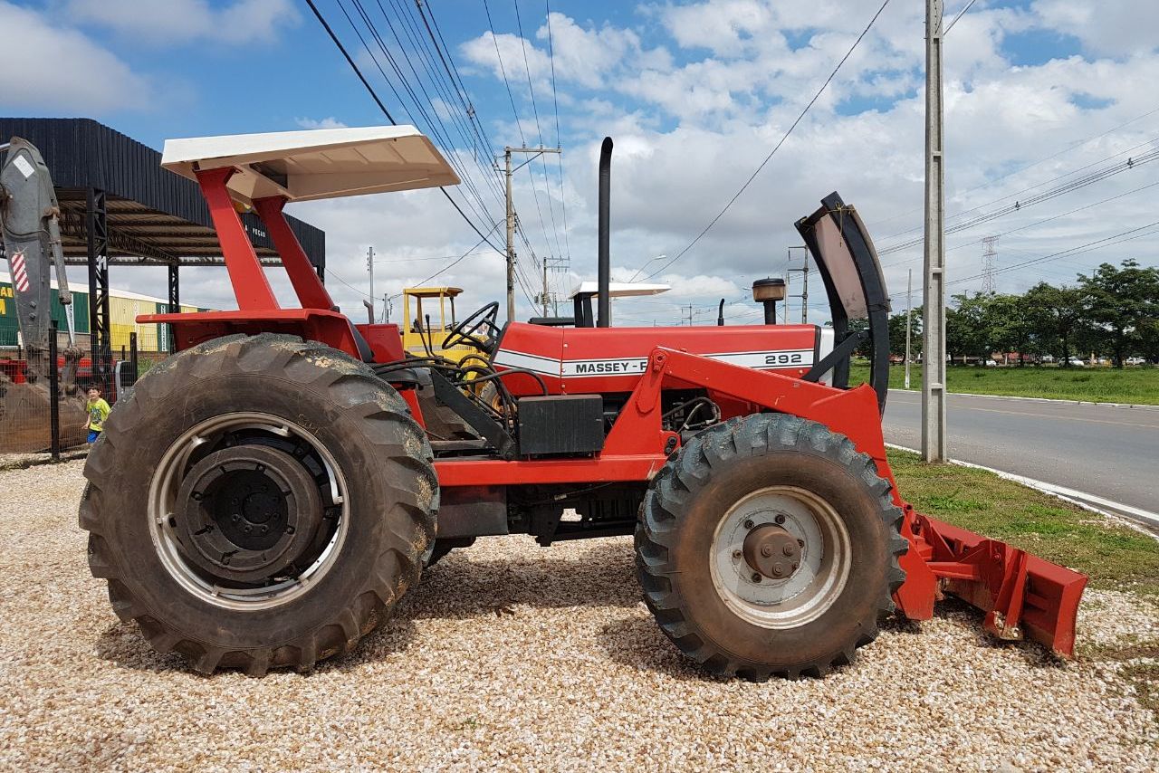 Trator Massey Ferguson 292 88/88 - VIAMAQ TRATORES | Trucadao.com.br