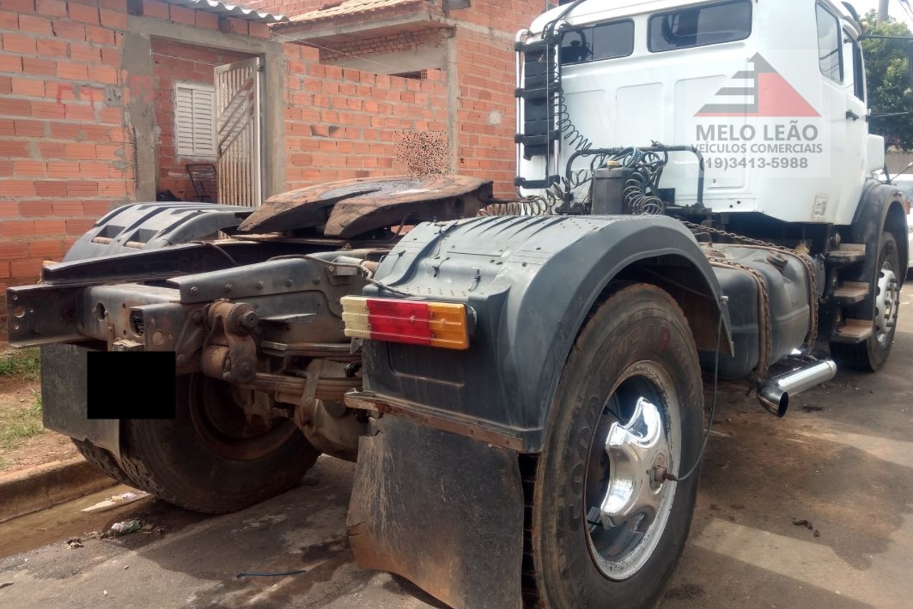 Caminhão Mercedes Benz MB1932 86/86 - Melo Leão Veículos Comerciais ...