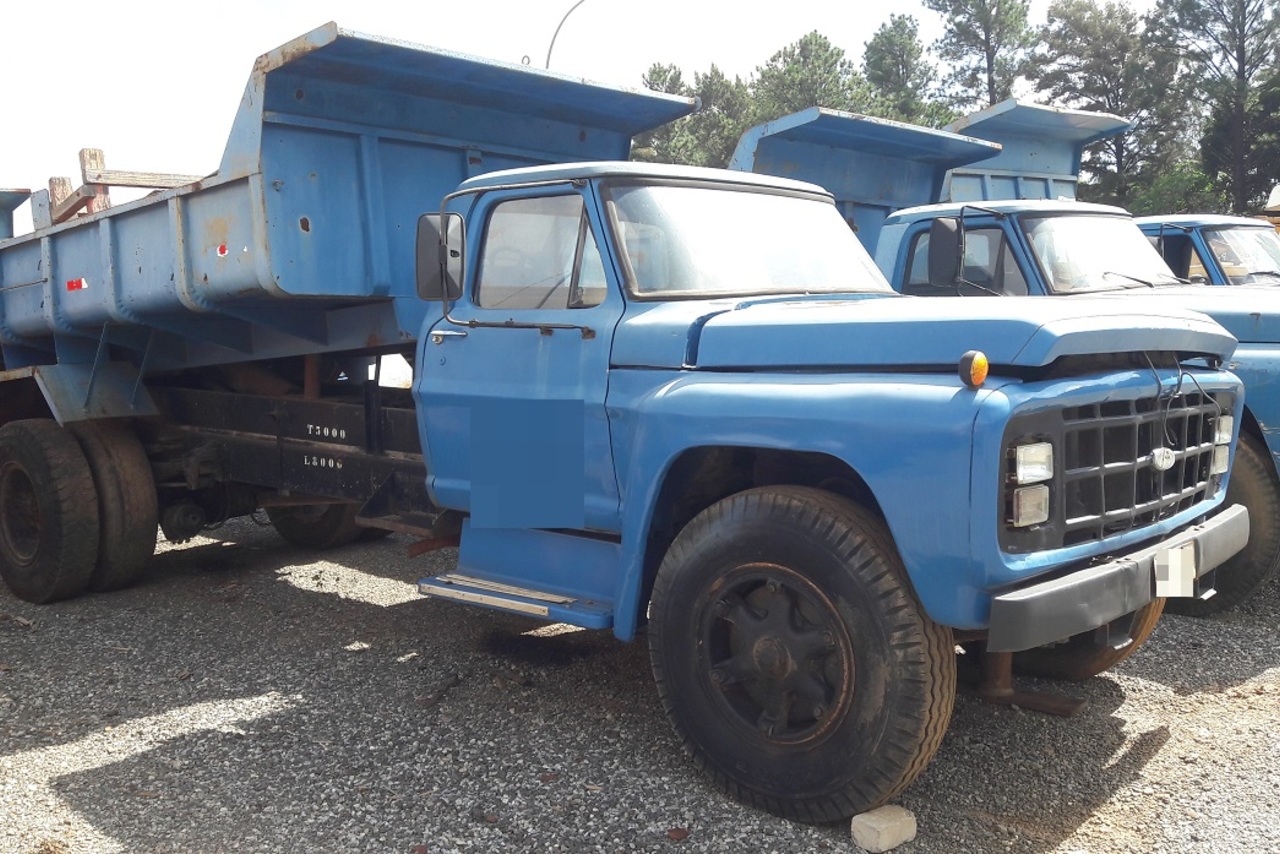 Caminhão Ford F13000 85/86 - BHLOC | Trucadao.com.br