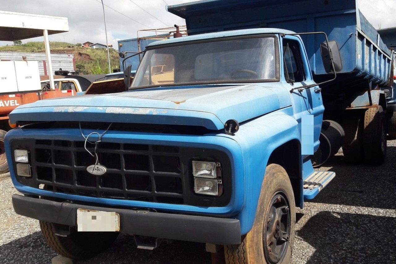 Caminhão Ford F13000 85/86 - BHLOC | Trucadao.com.br