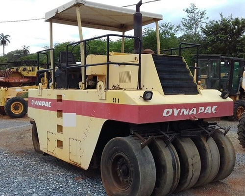 Dynapac CP271 10/10 - Rolo compactador à venda - Trucadão