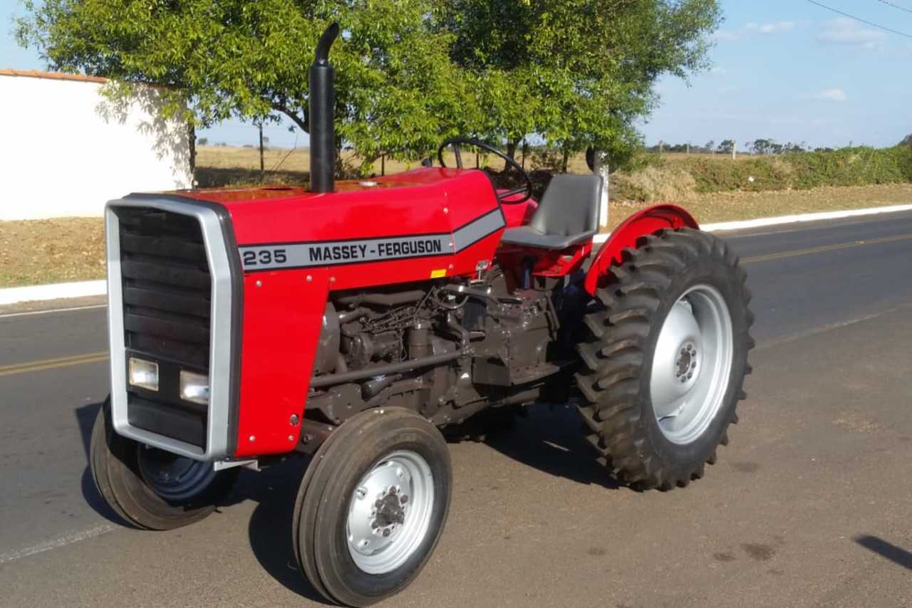 Trator Massey Ferguson 235 86/86 - DT Tratores | Trucadao.com.br