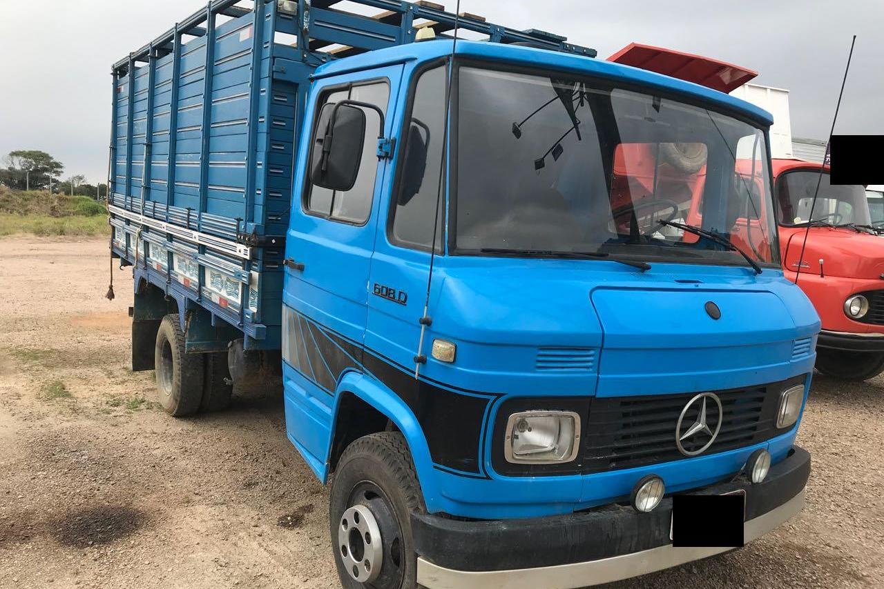 Caminhão Mercedes Benz MB608 76/76 - Edmaq Comércio de Máquinas e ...