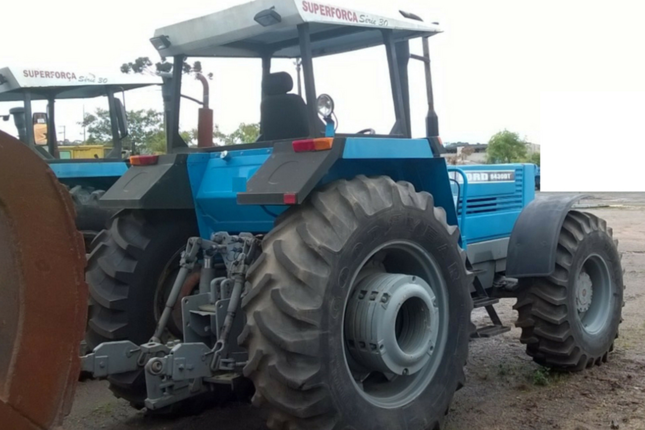 Trator Ford 8430 96 - Bruto Equipamentos | Trucadao.com.br