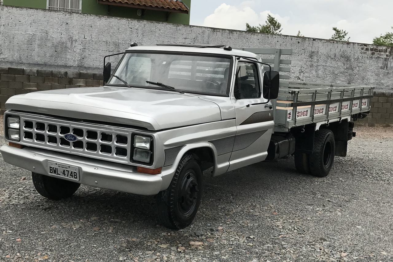 Caminhão Ford F4000 89/89 - Edson Caminhões | Trucadao.com.br