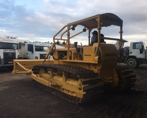 Trator de Esteiras Komatsu D50 89/89 - Los Borges transporte e ...