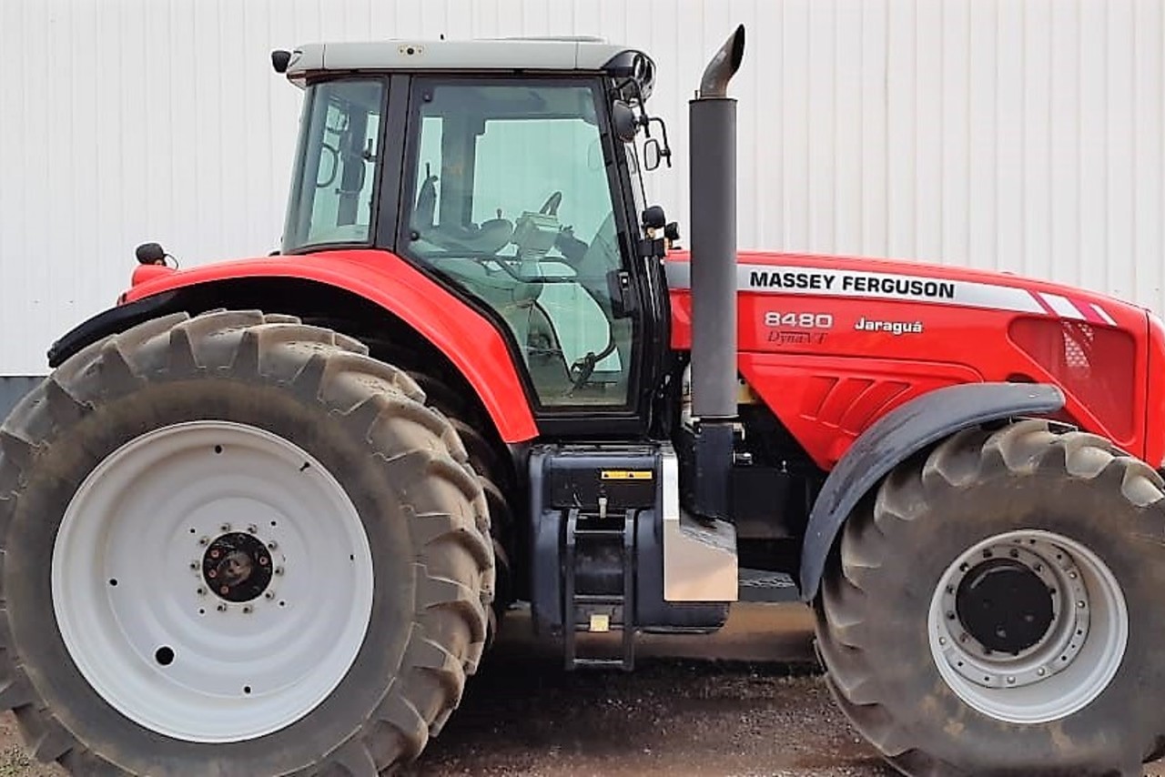 Trator Massey Ferguson 8480 07/08 - MATHEUS TORRES QUEIROZ | Trucadao ...