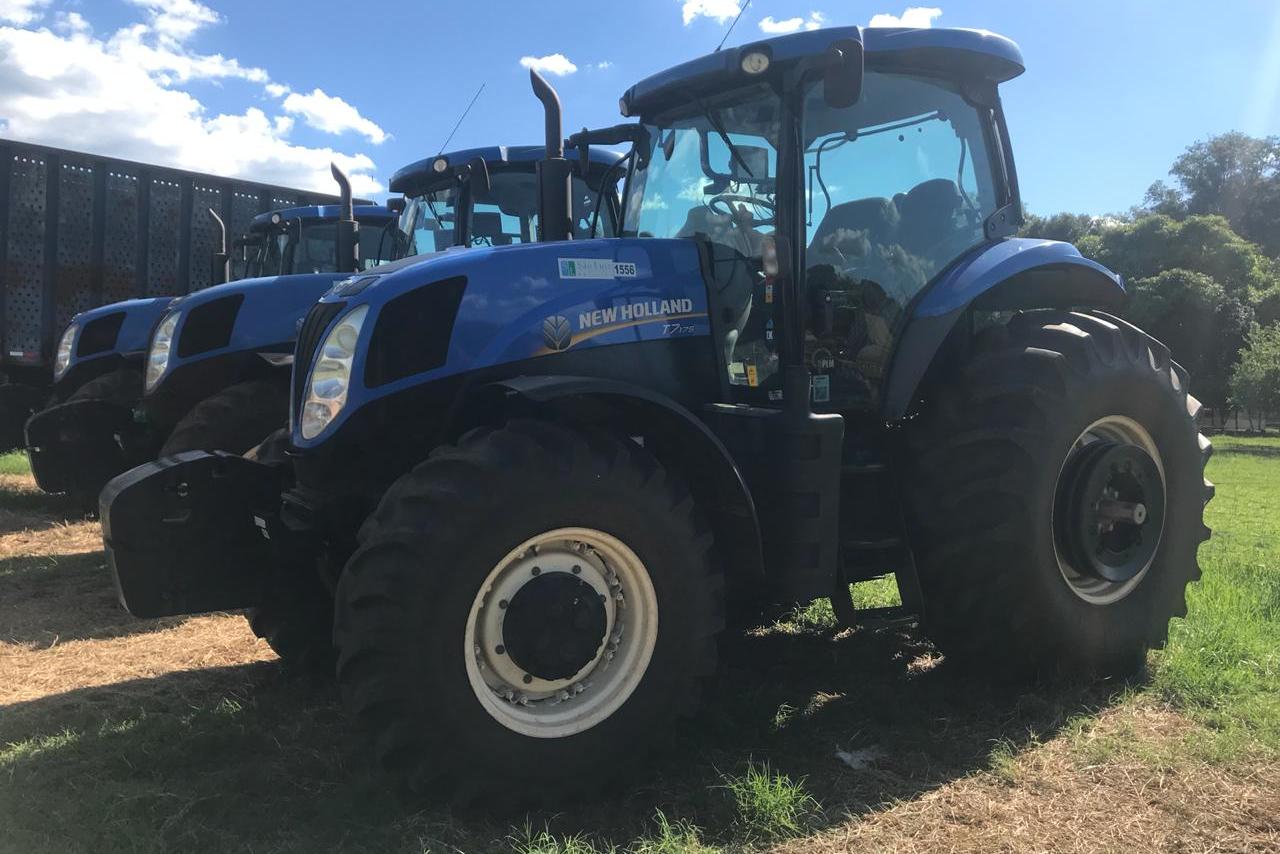 Trator New Holland T7 175 15/15 - Travel Máquinas Agrícolas | Trucadao ...
