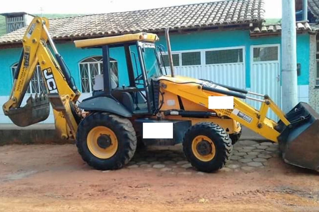 Retroescavadeira JCB JCB 3C 10/10 - Ldl - Gestao de Negocios e ...