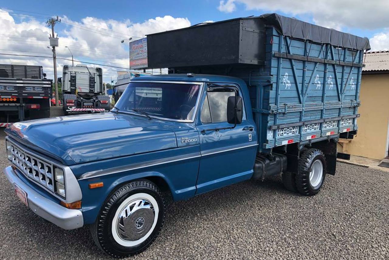 Caminhão Ford F2000 83/84 - Kaio Caminhões | Trucadao.com.br