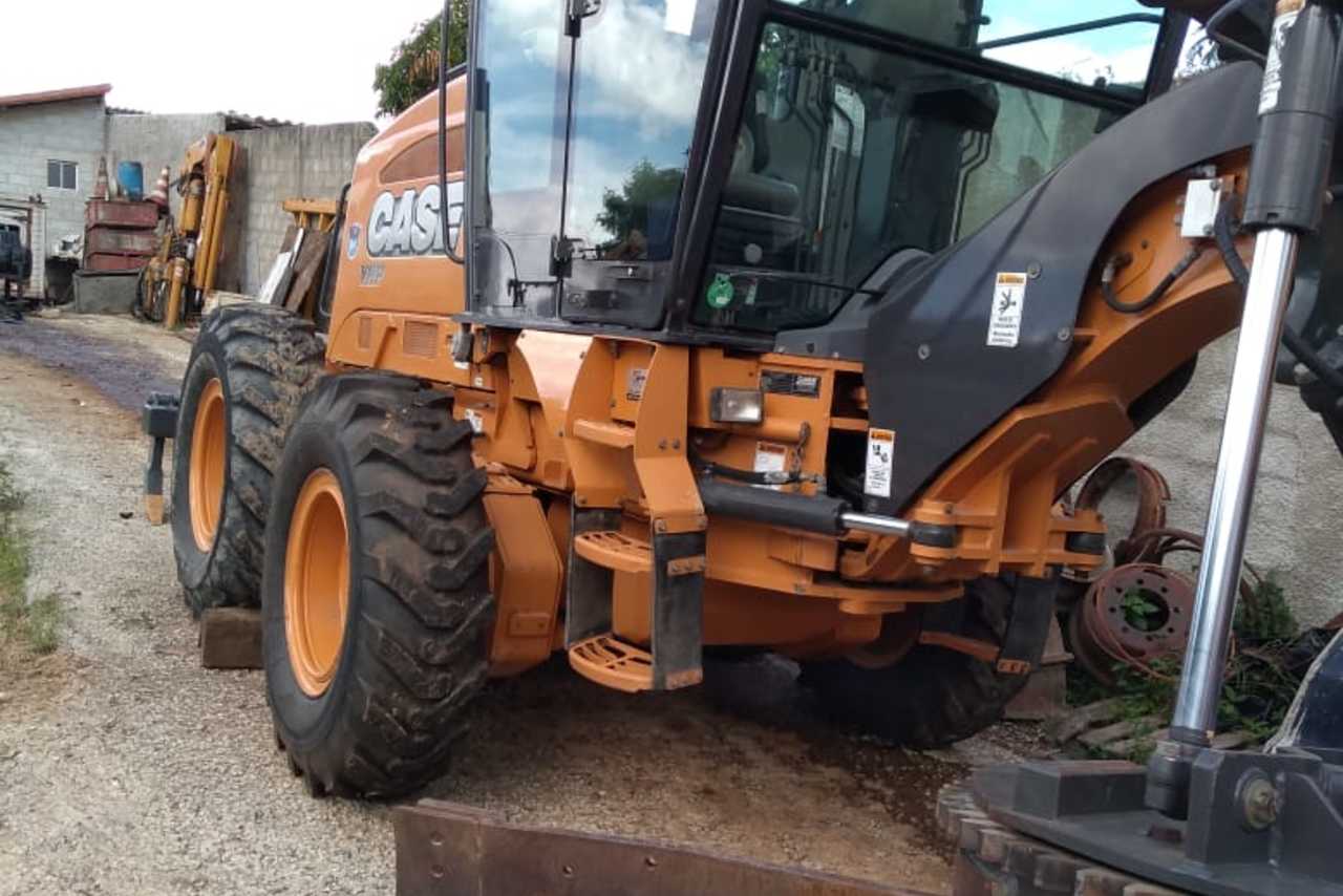 Motoniveladora Case 865 20/12 - Alípio Máquinas | Trucadao.com.br
