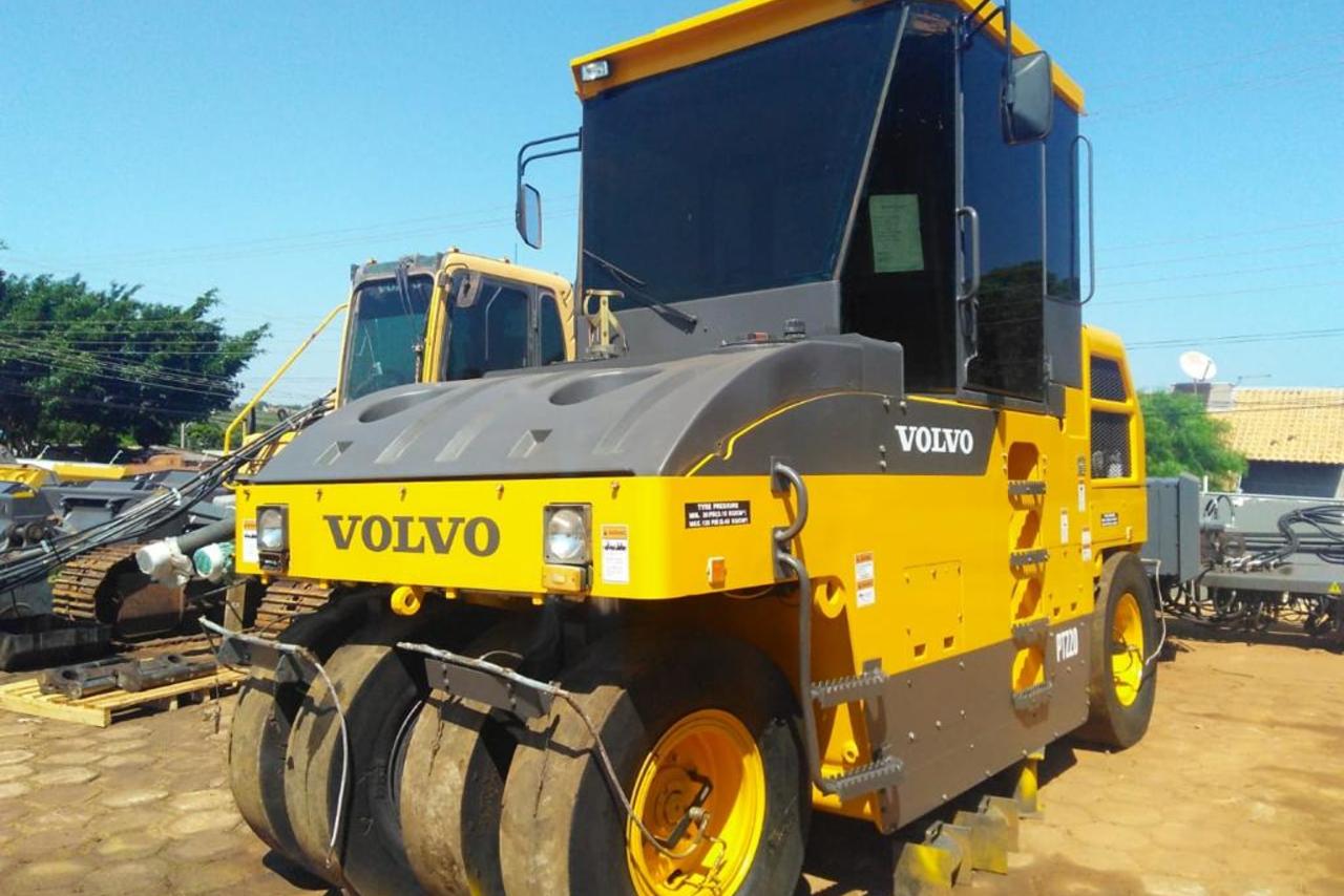 Rolo Compactador de Pneu Volvo PT220 14/14 - Tecnoeste Máquinas e ...