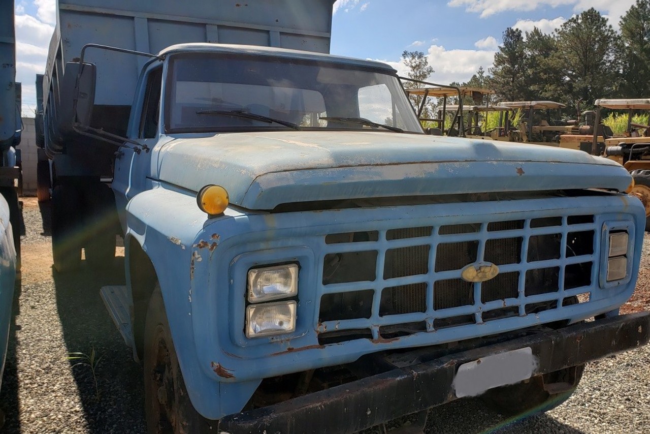 Caminhão Ford F13000 85/85 - BHLOC | Trucadao.com.br