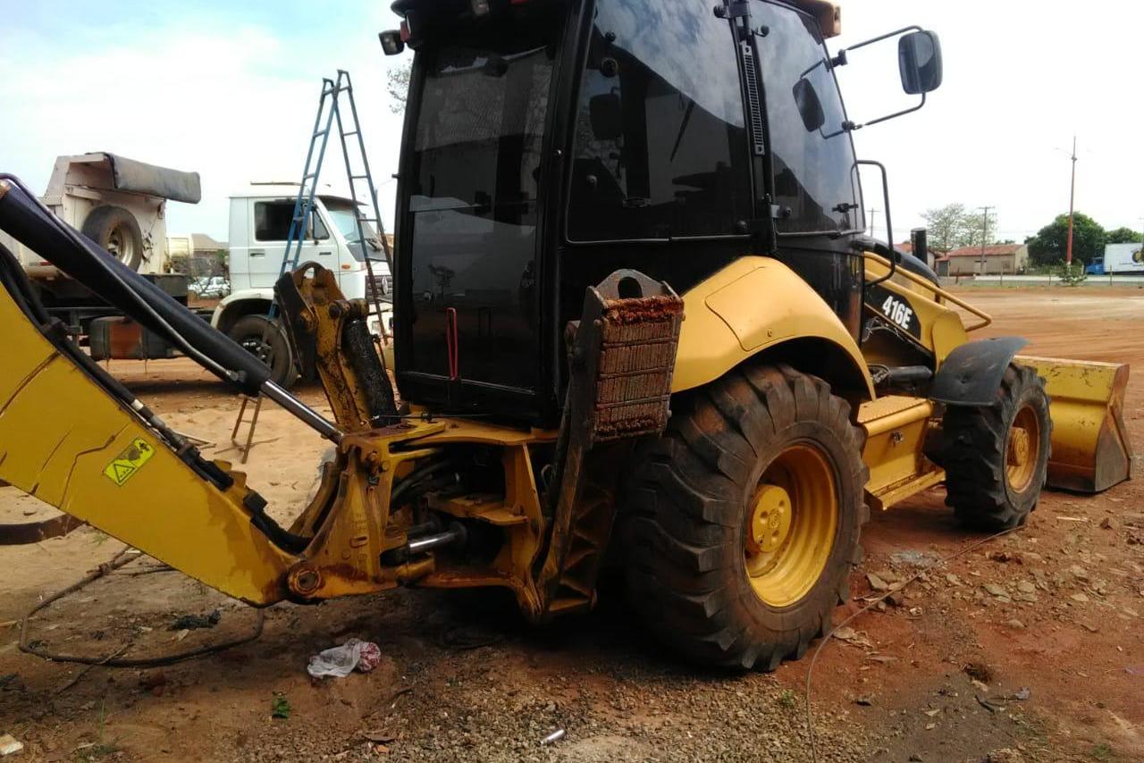 Retroescavadeira Caterpillar 416E 13/13 - Ktop equipamentos | Trucadao.com.br
