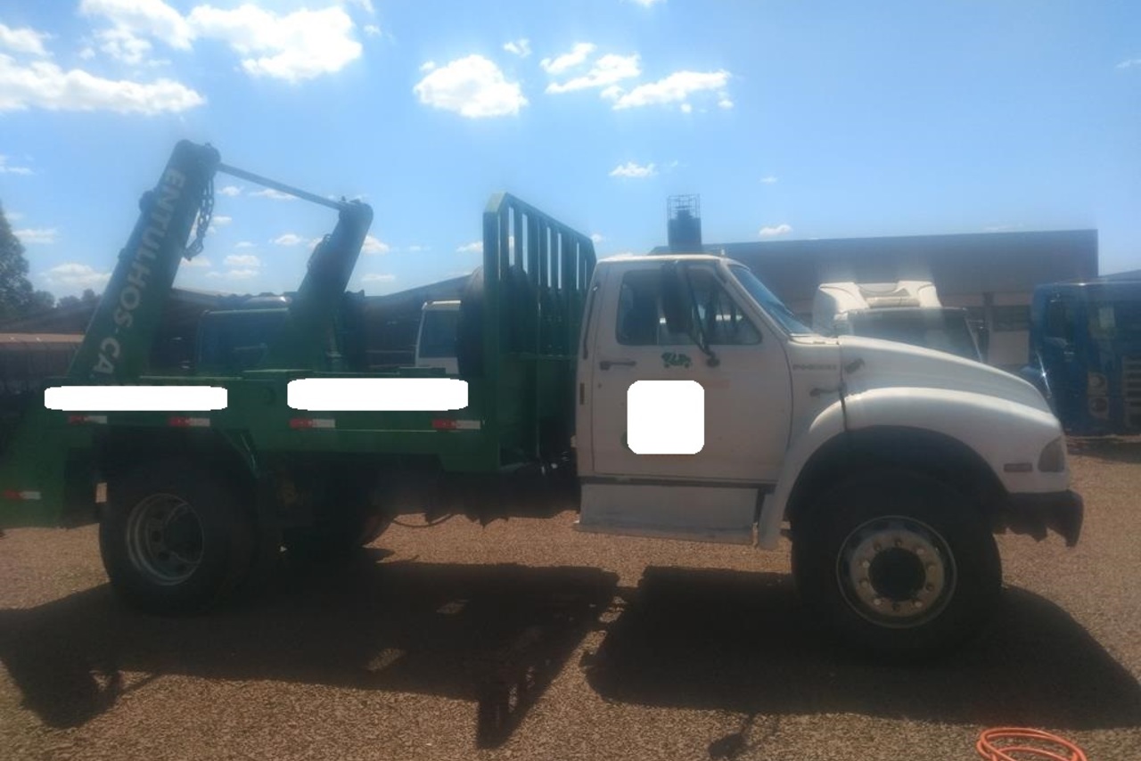 Caminhão Ford F14000 92/93 - Viacam Caminhões | Trucadao.com.br