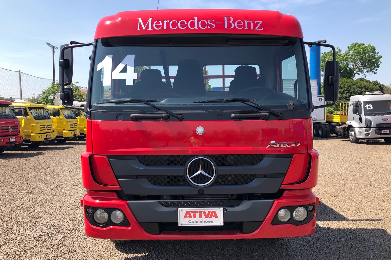 Caminhão Mercedes Benz MB1419 14/14 - Ativa Caminhões | Trucadao.com.br