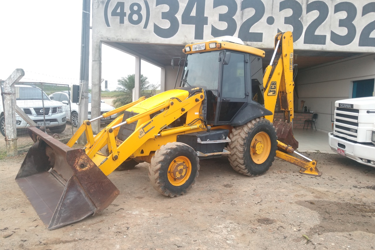 Retroescavadeira JCB JCB 214E.4 05/05 - Serrano Máquinas | Trucadao.com.br