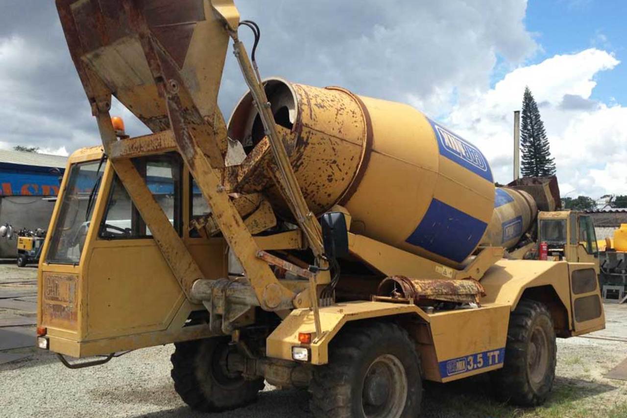 Auto Betoneira Carmix 3.5TT 12/12 - Web Pesados Tecnologia e ...