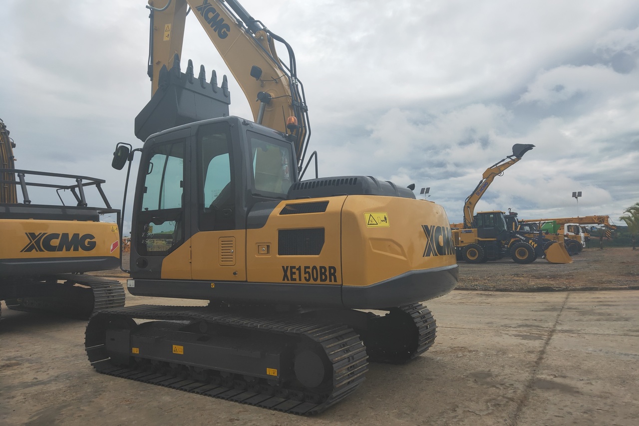 Escavadeira XCMG XE150BRI 20/20 - XCMG Brasil Indústria Ltda ...