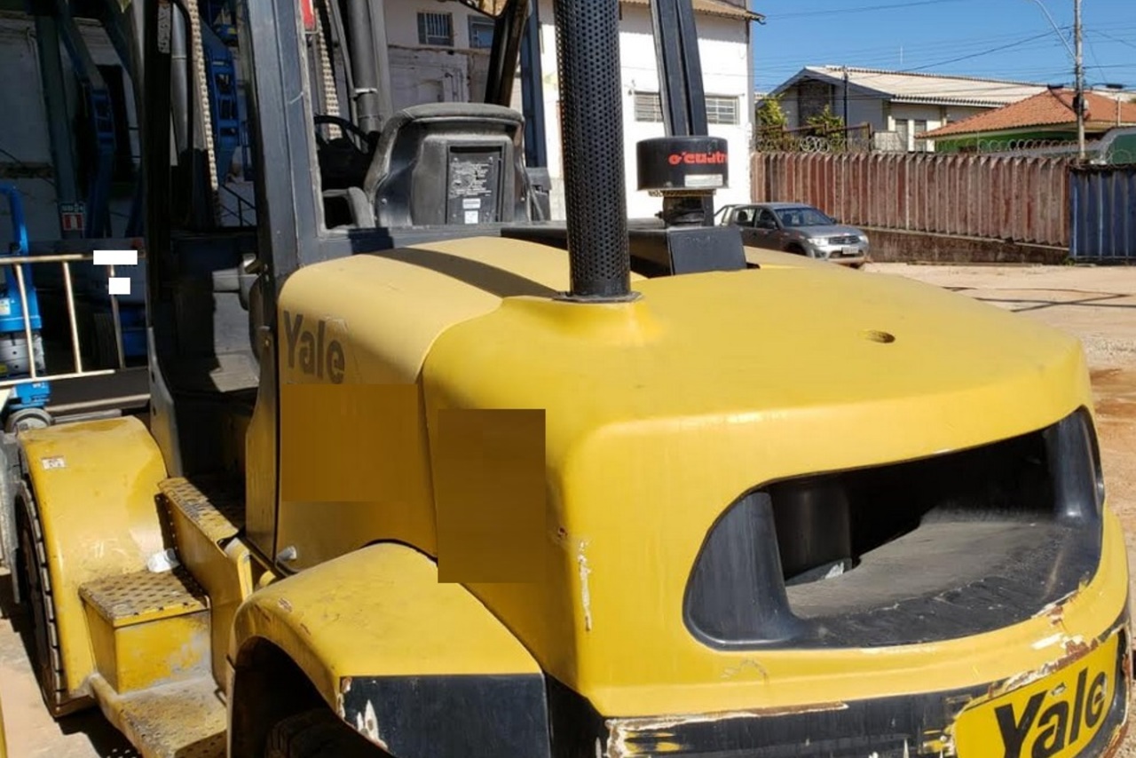 Empilhadeira Yale GP-155VX 11/11 - BHLOC | Trucadao.com.br