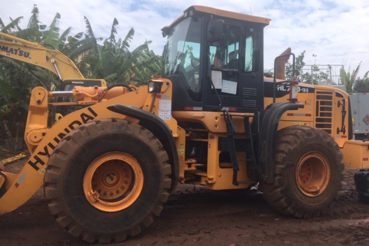 Pá carregadeira Hyundai HL760-9S 16/16 - DMU Máquinas | Trucadao.com.br