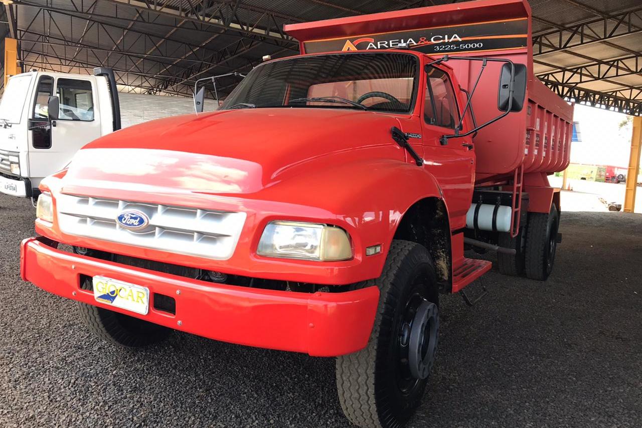 Caminhão Ford F14000 95/95 - Giocar Caminhões | Trucadao.com.br