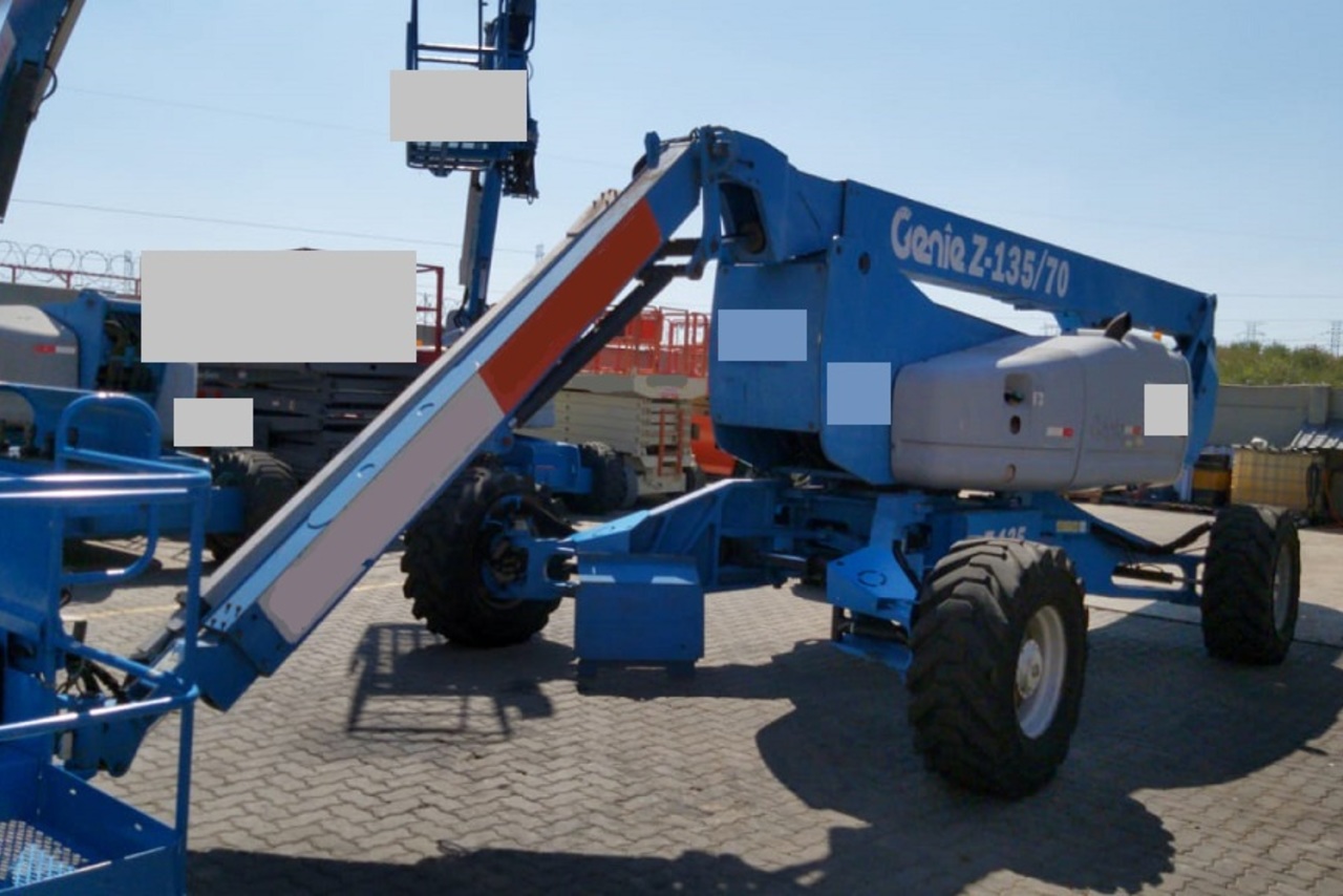 Plataforma Elevatória Genie Z 135 RT 08/08 - Maquinasweb Comercio de ...