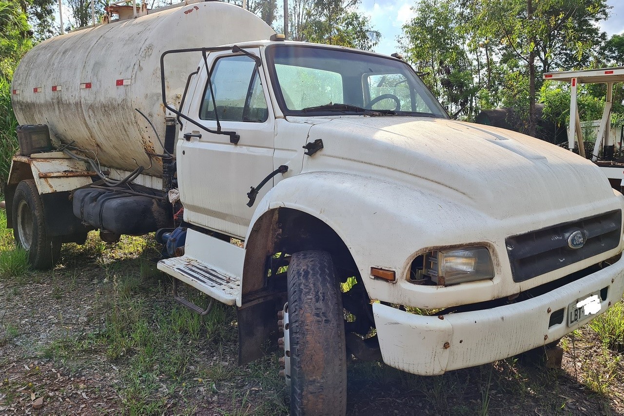 Caminhão Ford F14000 97/97 - BHLOC | Trucadao.com.br